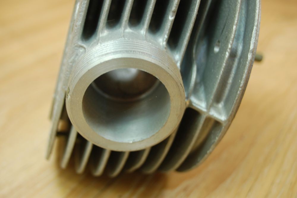 BMW r100/7 1 250 226 Cylinder Head Left/CYLINDERHEAD Genuine NEW NOS ...